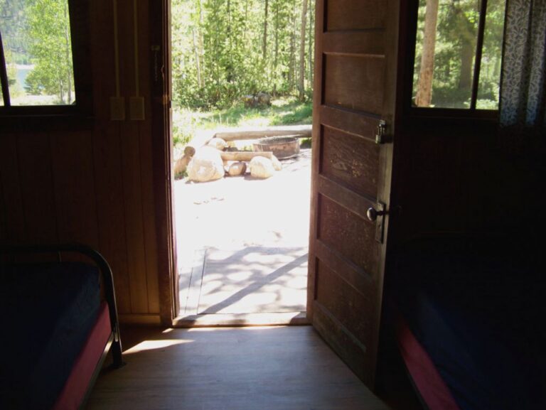 Cabins – Moon Lake Resort
